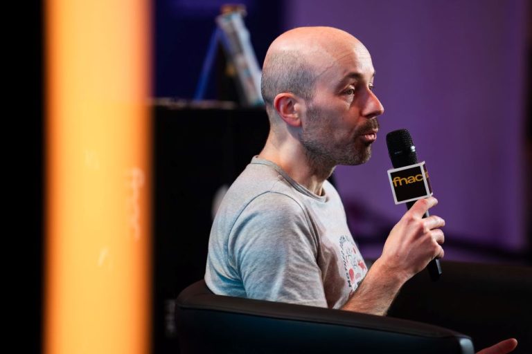 Signing session with Benjamin CAMPION by Fnac - Festival Séries Mania